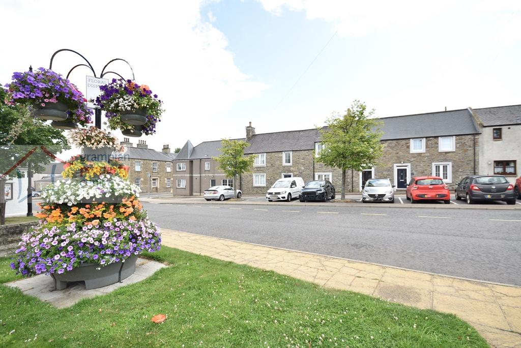 Masonic Court, Reidhaven Square... 3 bed terraced house - £160,000