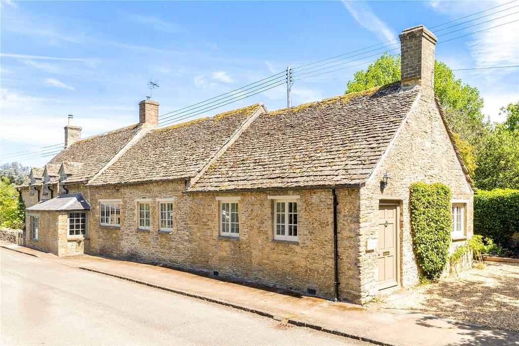 Broadwell, Lechlade, Oxfordshire, GL7 2 bed semi-detached house for ...