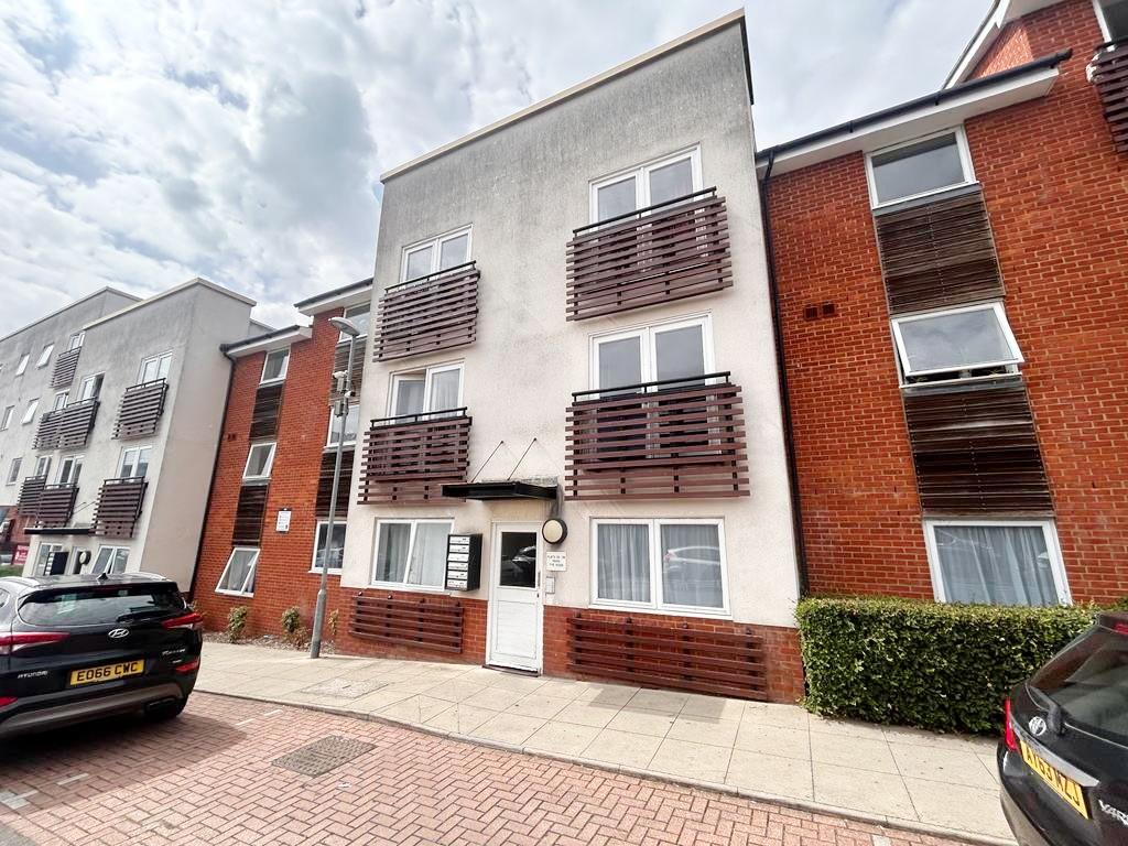 Tye Road, Suffolk IP3 2 bed ground floor flat - £950 pcm (£219 pw)