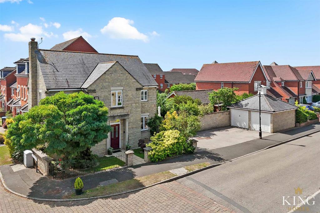 Wetherby Way, Stratford-Upon-Avon 4 bed detached house for sale - £625,000