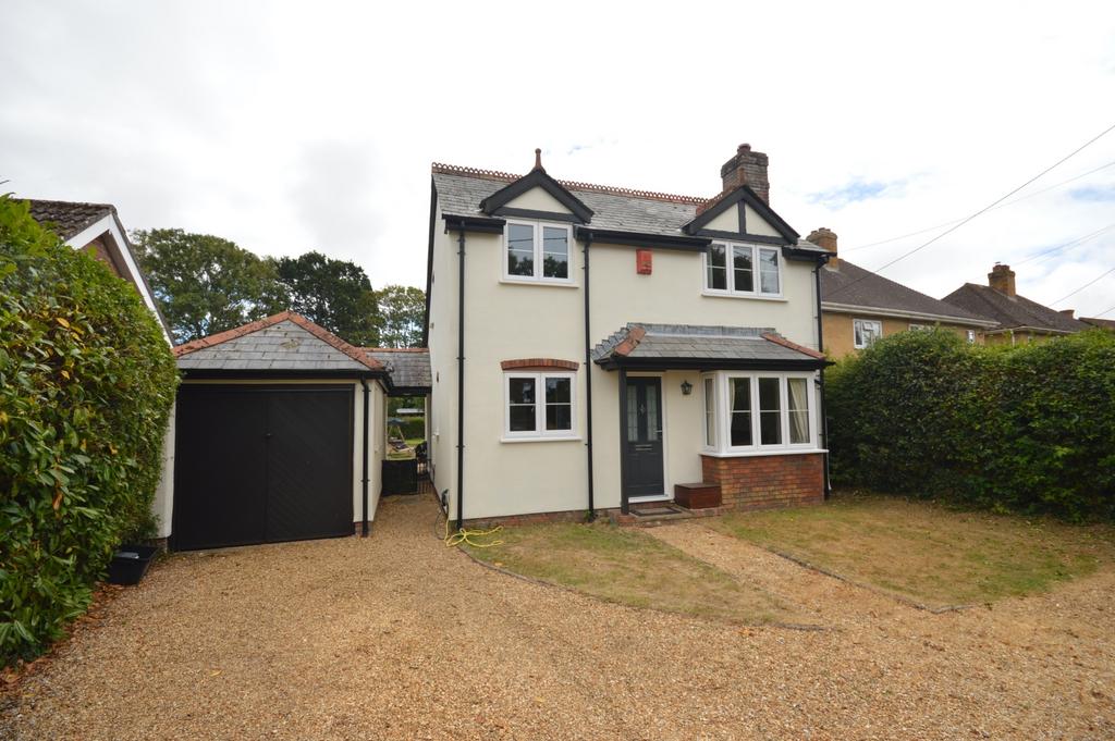 Main Road, East Boldre, Brockenhurst... 2 bed detached house - £1,550 ...