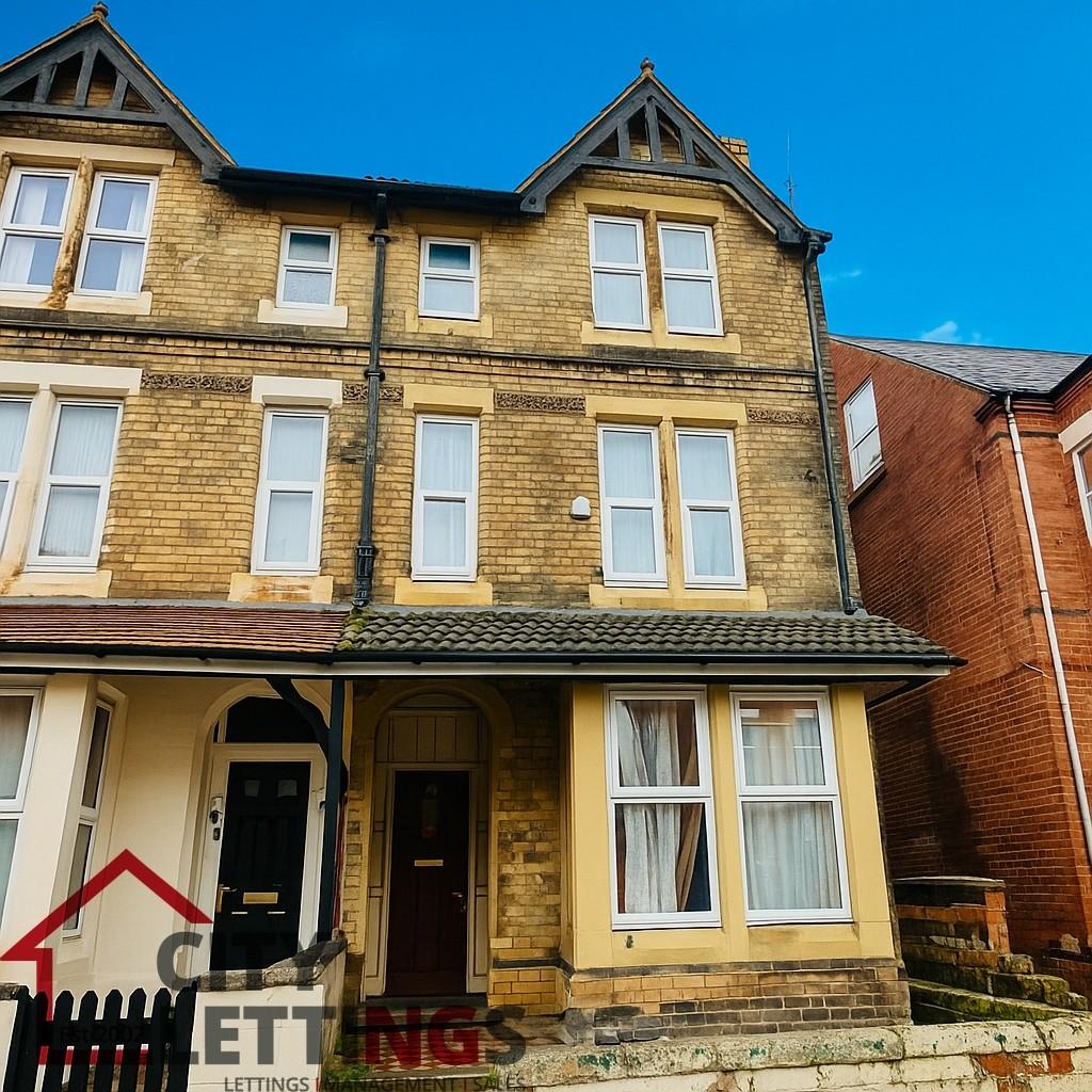 Forest Fields Nottingham NG7 5 bed terraced house to rent - £1,625 pcm ...