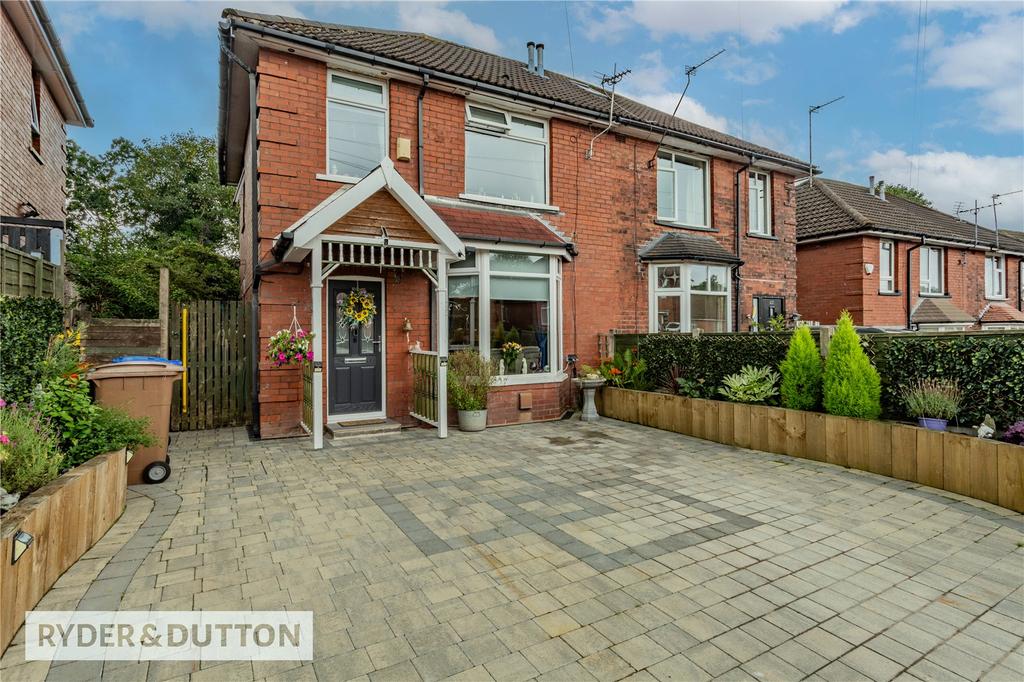 Croydon Avenue, Castleton, Rochdale... 3 bed semi-detached house for ...