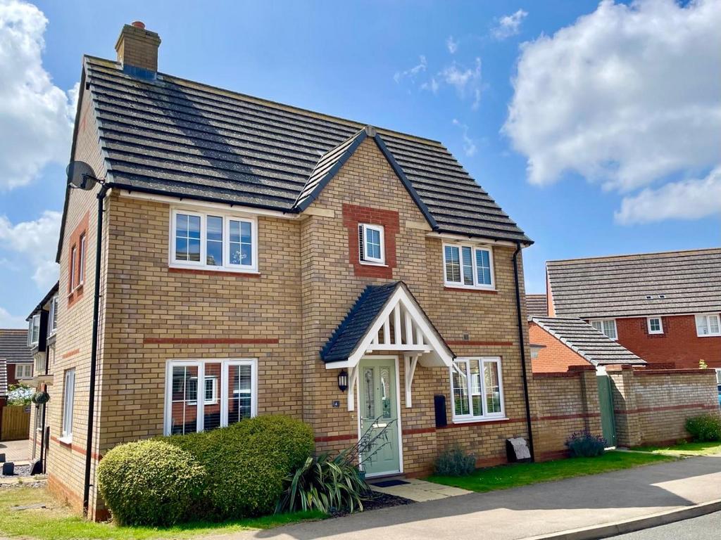 Oak Row, Brixworth 3 bed semi-detached house - £315,000