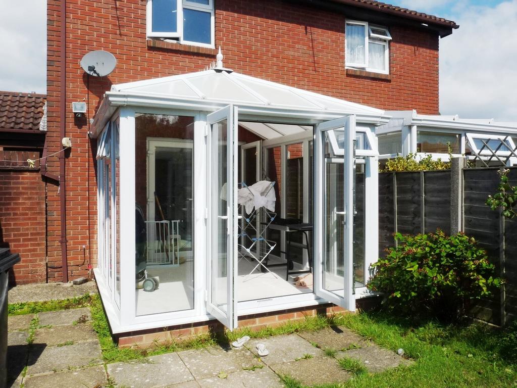 Tolpuddle Gardens, Muscliff, Bournemouth 2 bed semi-detached house - £ ...