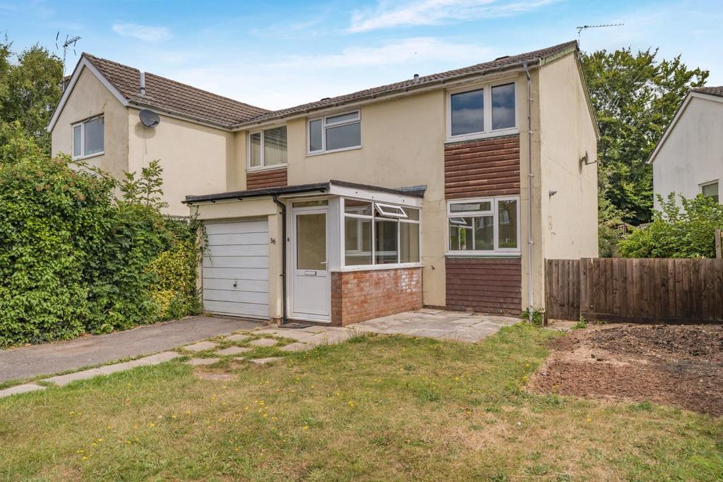 Three bedroom family home, situated... 3 bed semi-detached house for ...