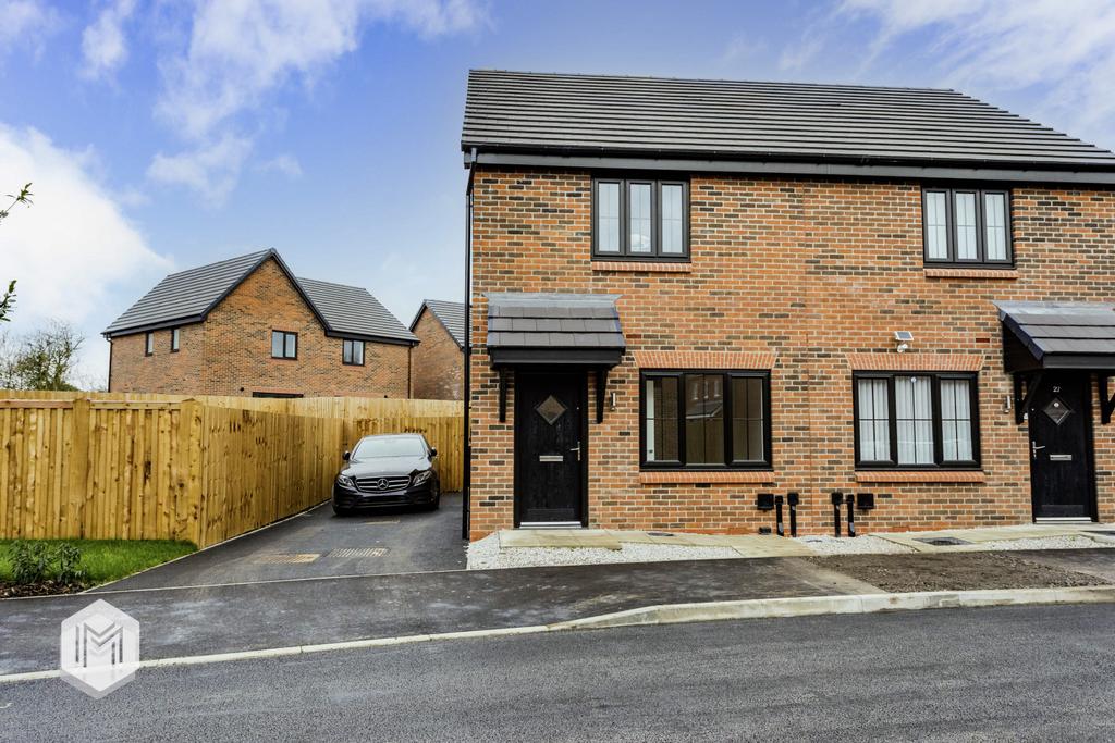 Clubhouse Avenue, Little Hulton... 2 bed semi-detached house - £1,300 ...