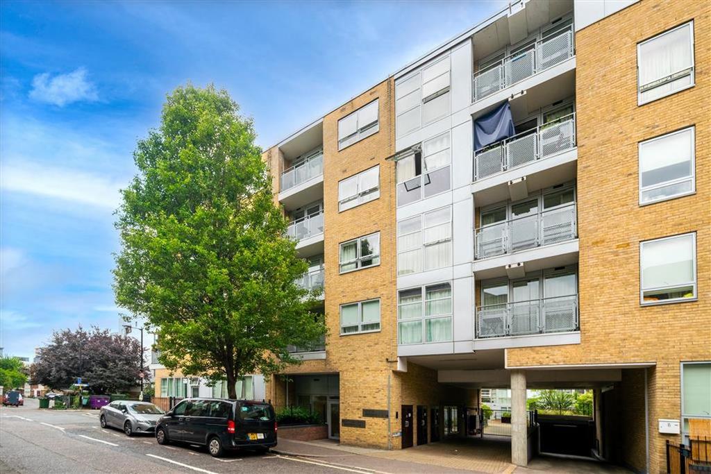 Sanctuary Street, London SE1 1 bed flat - £2,097 pcm (£484 pw)