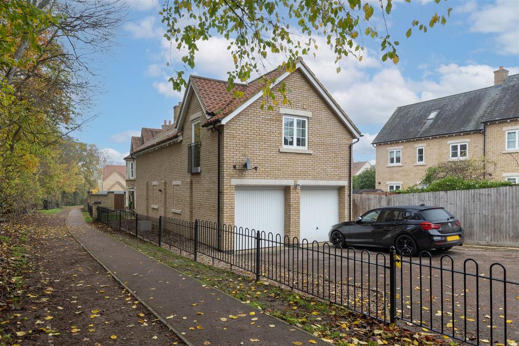 Detached Coach House, Heathcliff... 2 bed detached house for sale - £ ...