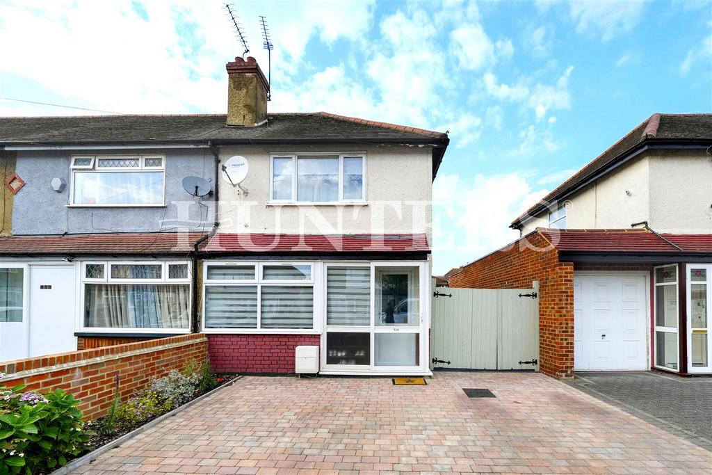Middleham Road, London, N18 2 bed end of terrace house - £450,000