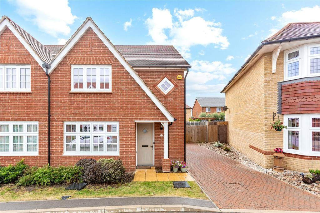 Clayton Way, Langdon Hills, Basildon... 3 bed semi-detached house for ...