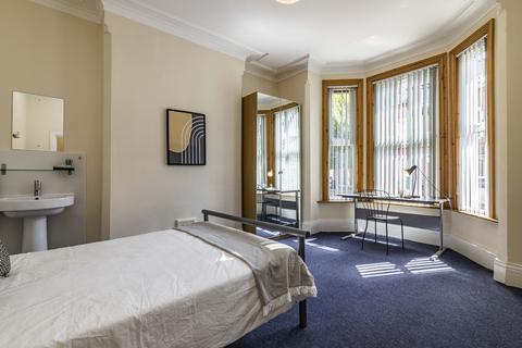 Houses for sale in Nottingham | OnTheMarket