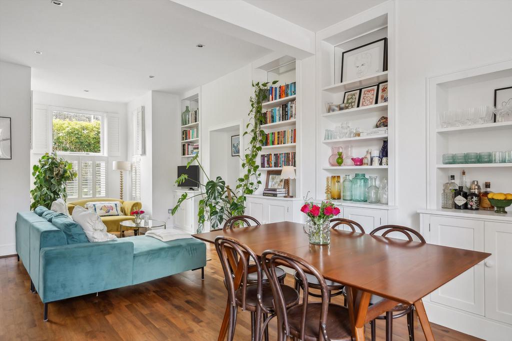 Falcon Grove, Battersea, London, SW11 2 bed semi-detached house for ...
