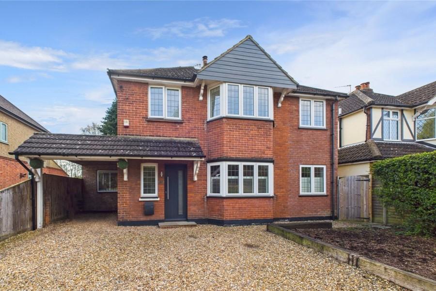 Stroude Road, Virginia Water GU25 4 bed detached house - £3,750 pcm (£ ...