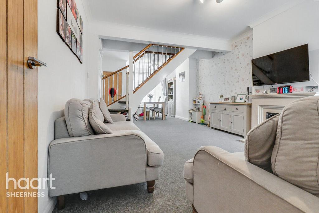 Jefferson Road, Sheerness 3 bed terraced house for sale - £190,000