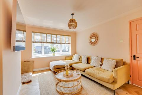 Houses for sale in Cowbridge | OnTheMarket
