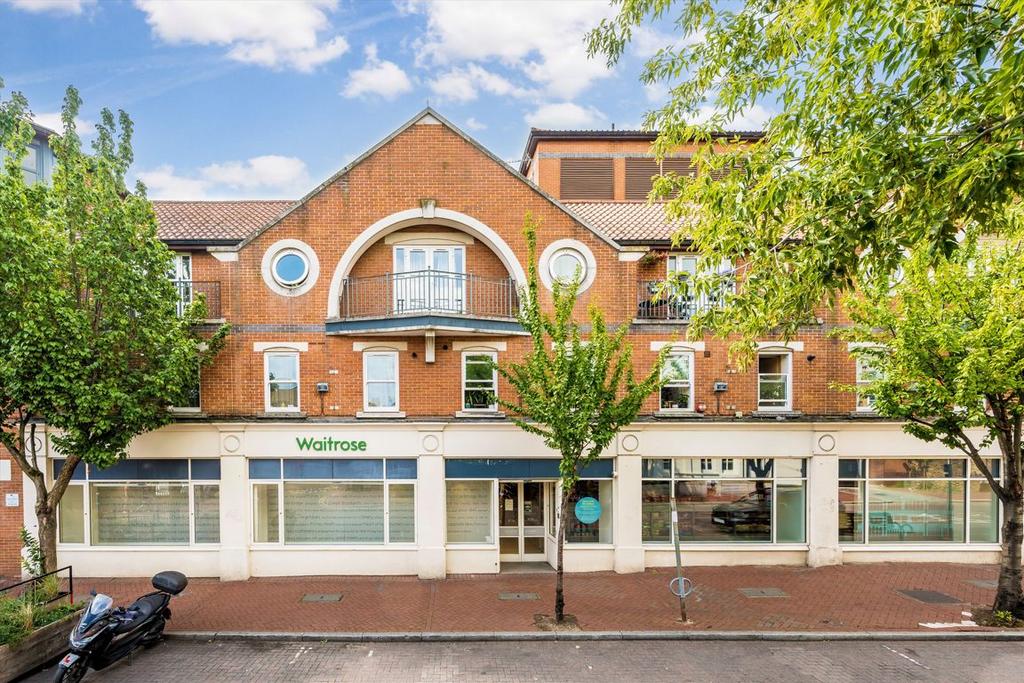 Lacy Road, London SW15 1 bed flat to rent - £1,795 pcm (£414 pw)