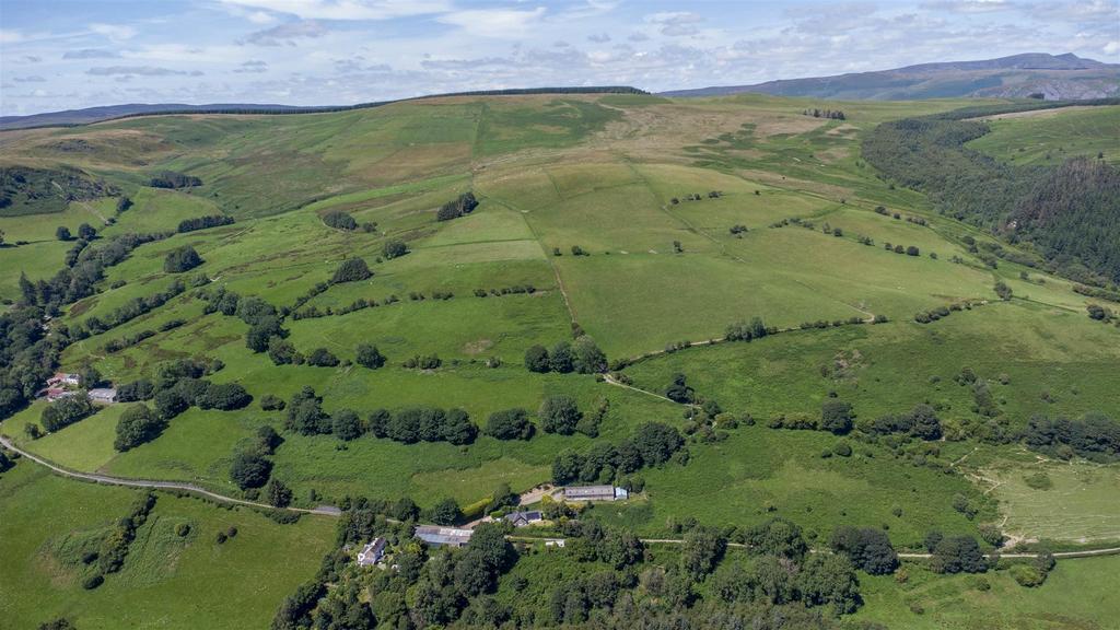 Fron Heulog, Hirnant, Penybontfawr 3 bed detached bungalow for sale - £750,000