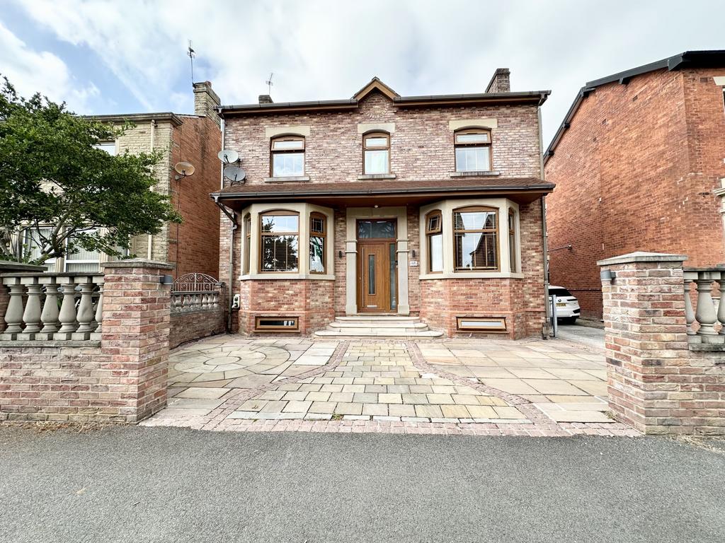 Watling Street Road, Preston PR2 6 bed detached house - £649,000