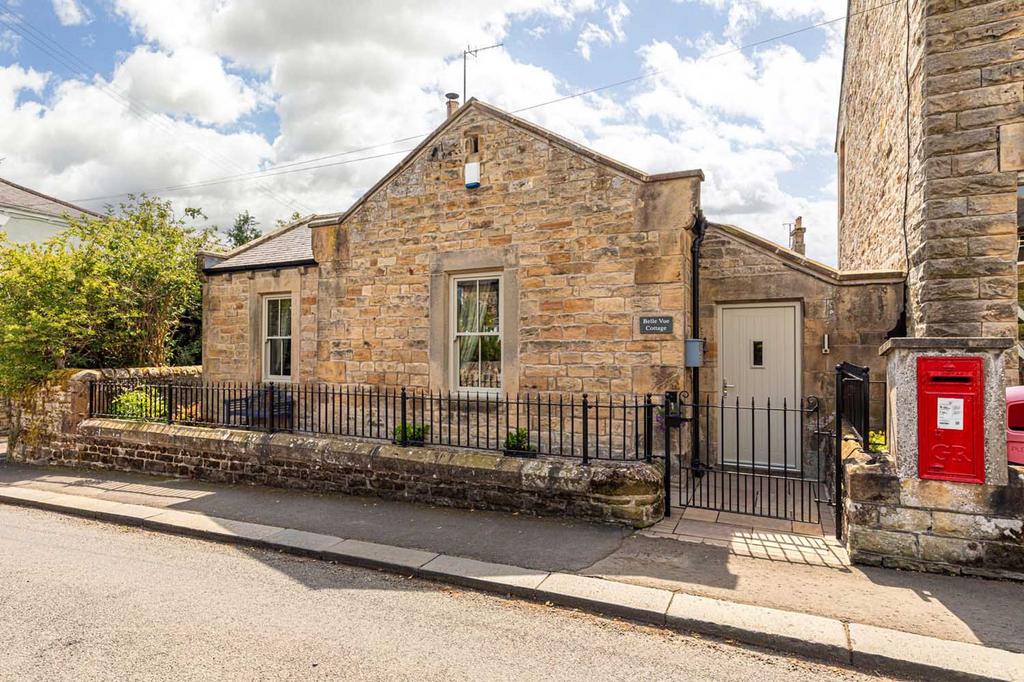 Belle Vue Cottage, Humshaugh, Hexham... 1 bed cottage - £250,000