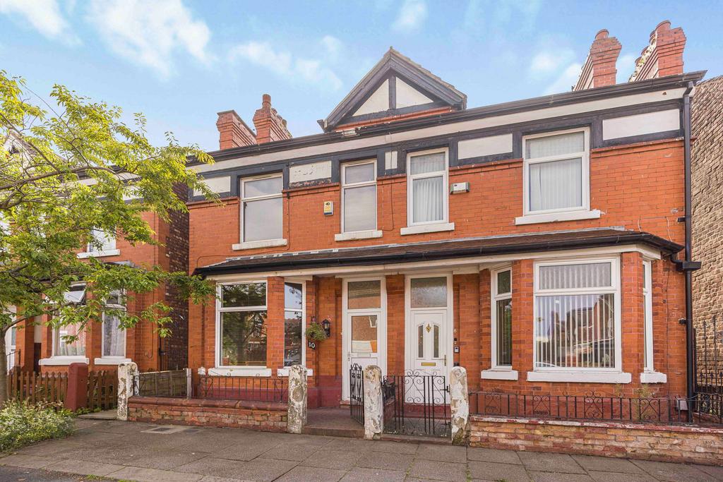 Craighall Avenue, Manchester M19 3 bed semi-detached house - £325,000