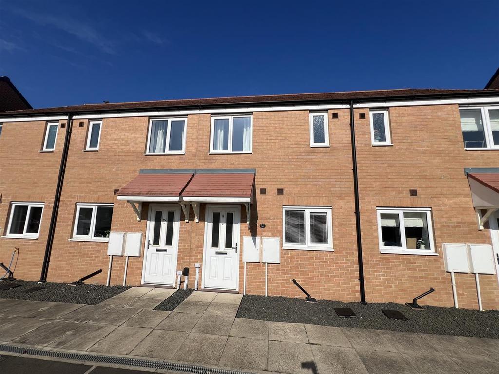 Ford Crescent, Amble 2 bed terraced house - £795 pcm (£183 pw)