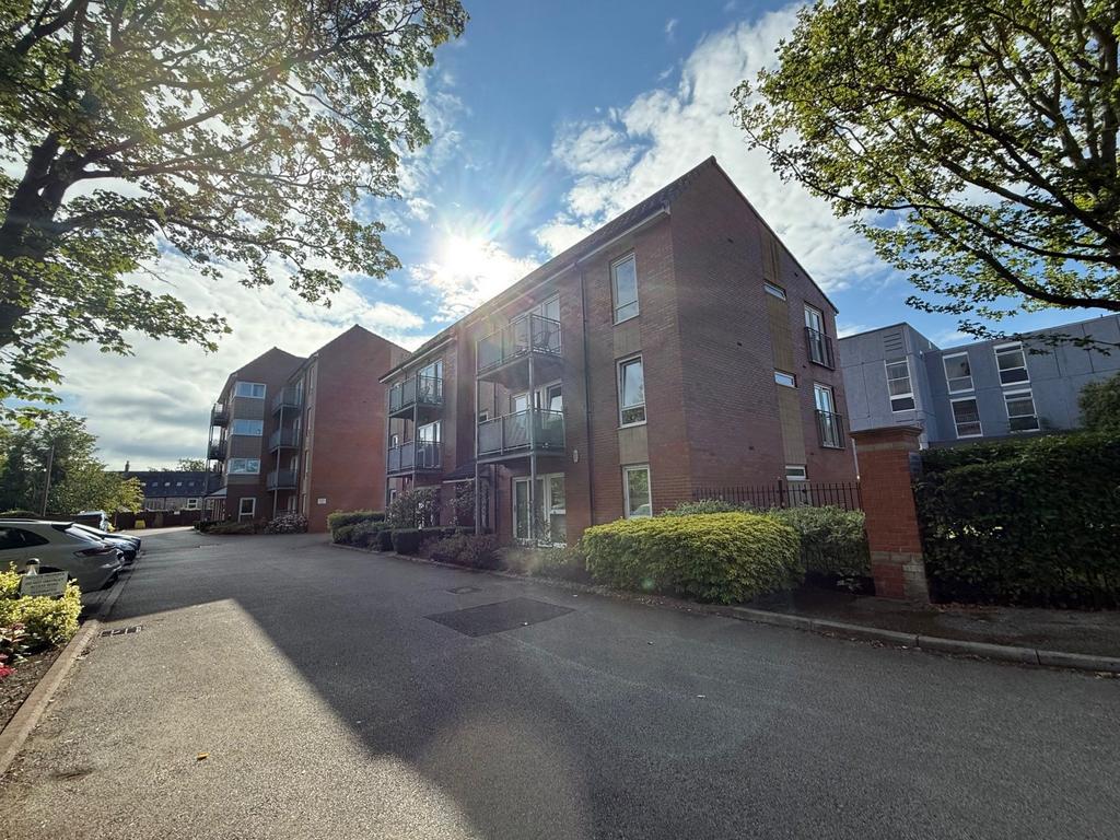 Central Exchange, Chester Le Street, DH3 2 bed apartment - £155,000