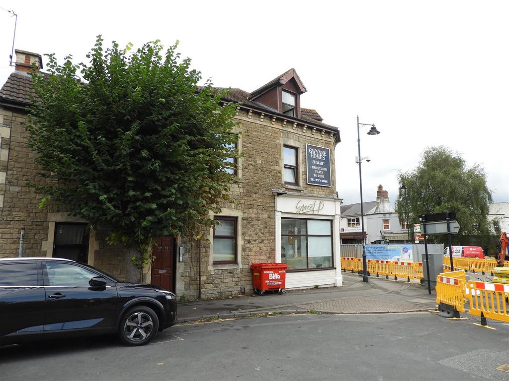 Devizes Road, Swindon SN1 Studio - £550 pcm (£127 pw)
