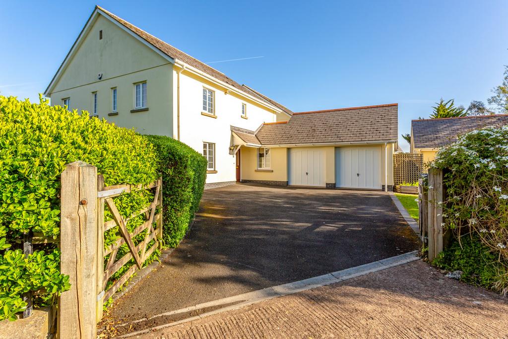 Fremington, Devon, BARNSTAPLE, EX31 5 bed detached house for sale - £ ...