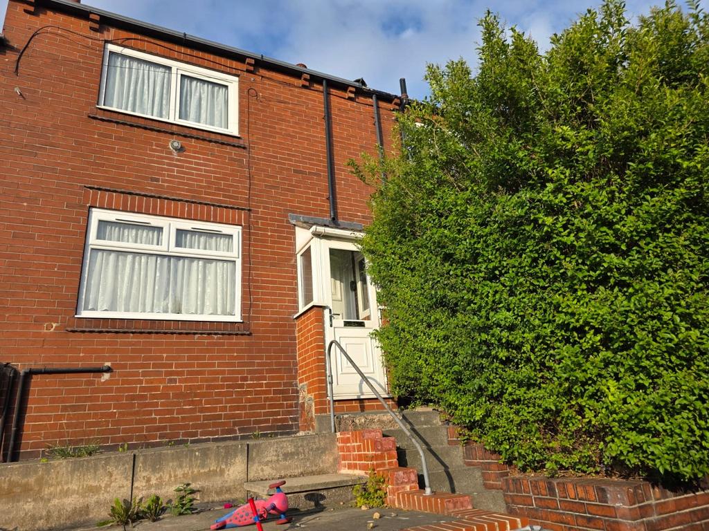 Holland Street, Batley, WF17 2 bed terraced house for sale - £110,000