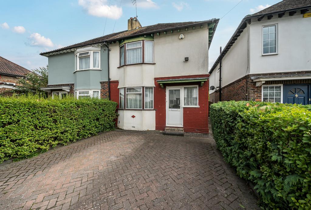 Wickenden Road, Kent TN13 3 bed semi-detached house for sale - £450,000