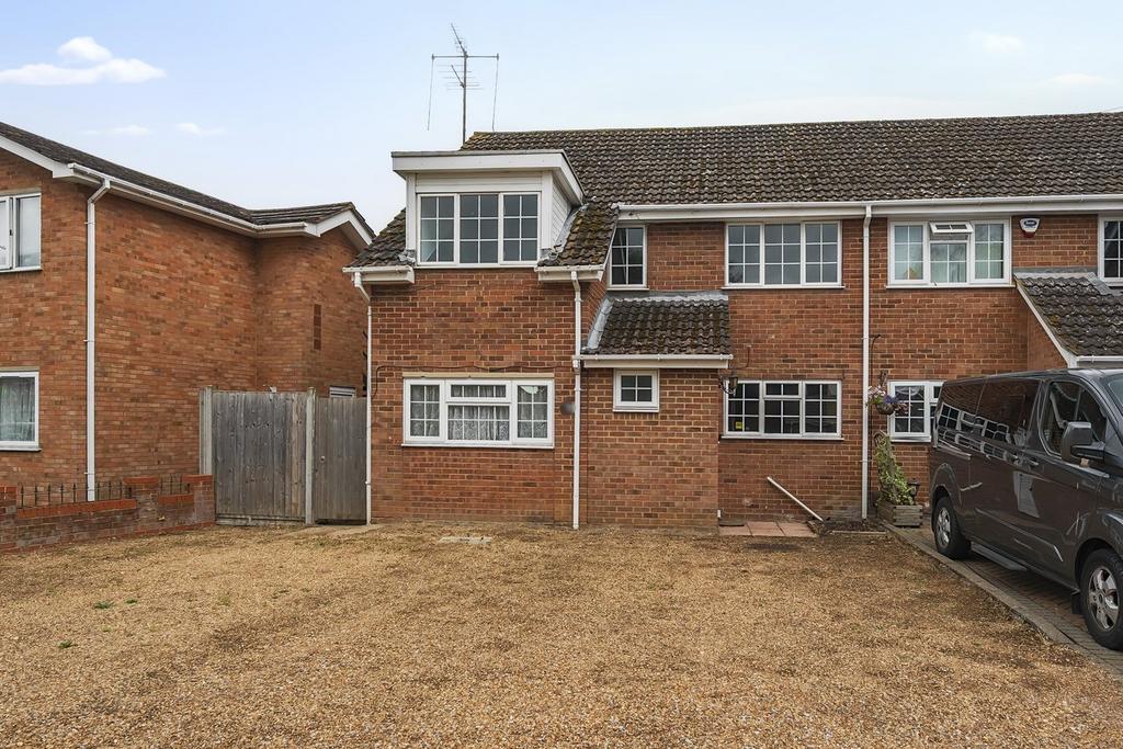 High Street, Flitwick, MK45 4 bed semi-detached house - £350,000