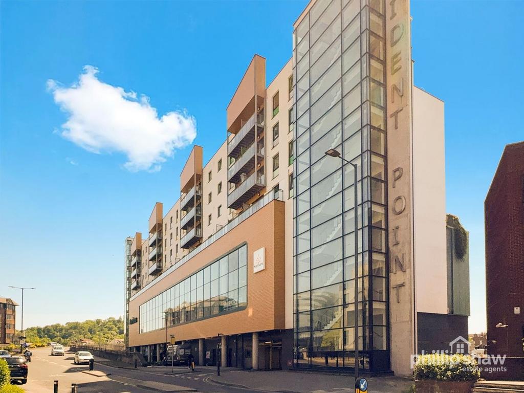 Pinner Road, Trident Point, HA1 1 bed flat - £1,500 pcm (£346 pw)