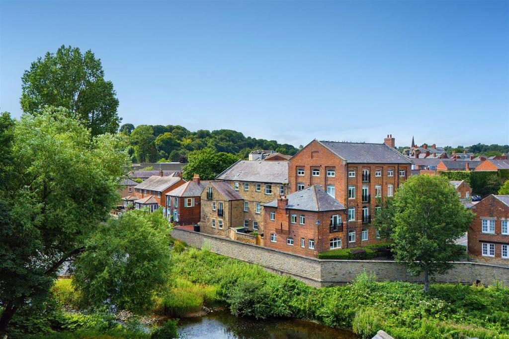 Olivers Mill, Morpeth NE61 2 bed apartment - £175,000