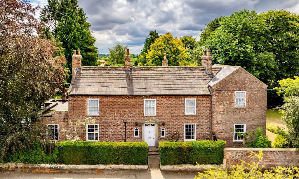 Hargill House, Burneston, Bedale 5 bed detached house for sale - £795,000