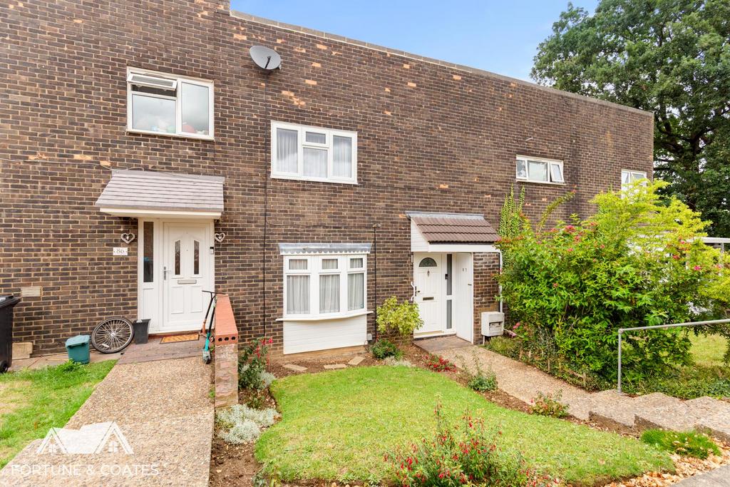 Shawbridge, Harlow 2 bed terraced house for sale - £290,000