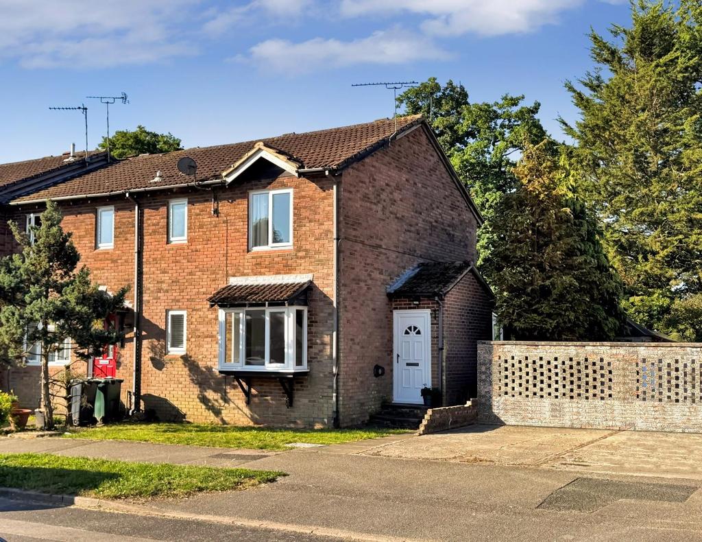 Springwood Drive, Ashford TN23 1 bed house - £187,500