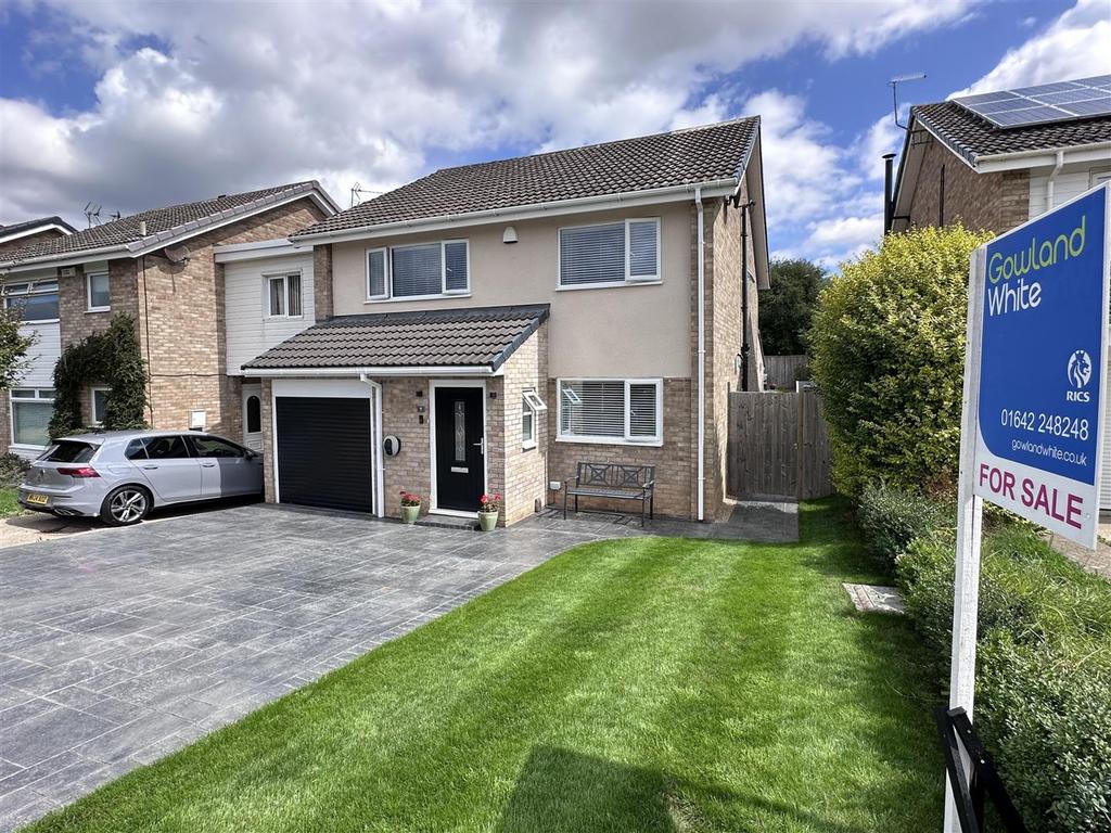 The Slayde, Yarm, TS15 9HZ 4 bed detached house for sale - £360,000