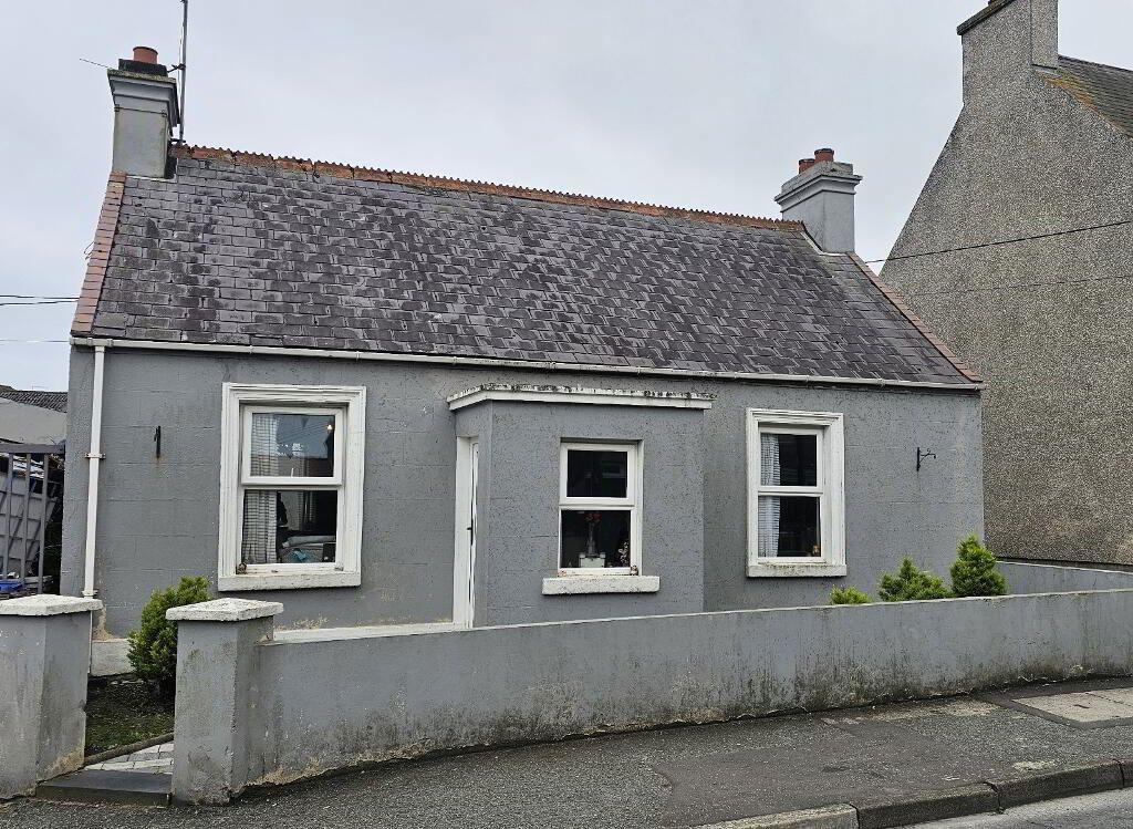 Main Street, Annalong, Newry, -, BT34... 4 bed cottage for sale - £105,000