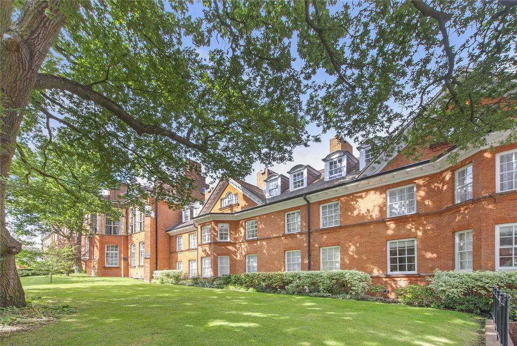 Kidderpore Avenue, London NW3 2 bed apartment - £1,600,000