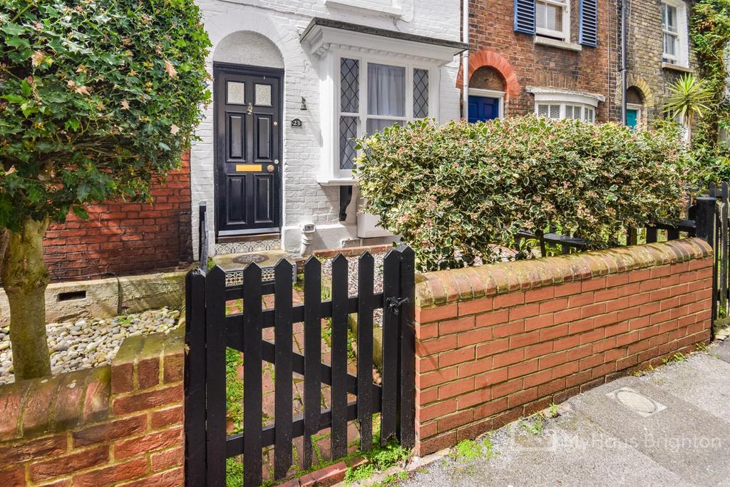 Frederick Gardens, Brighton 2 bed house for sale - £400,000