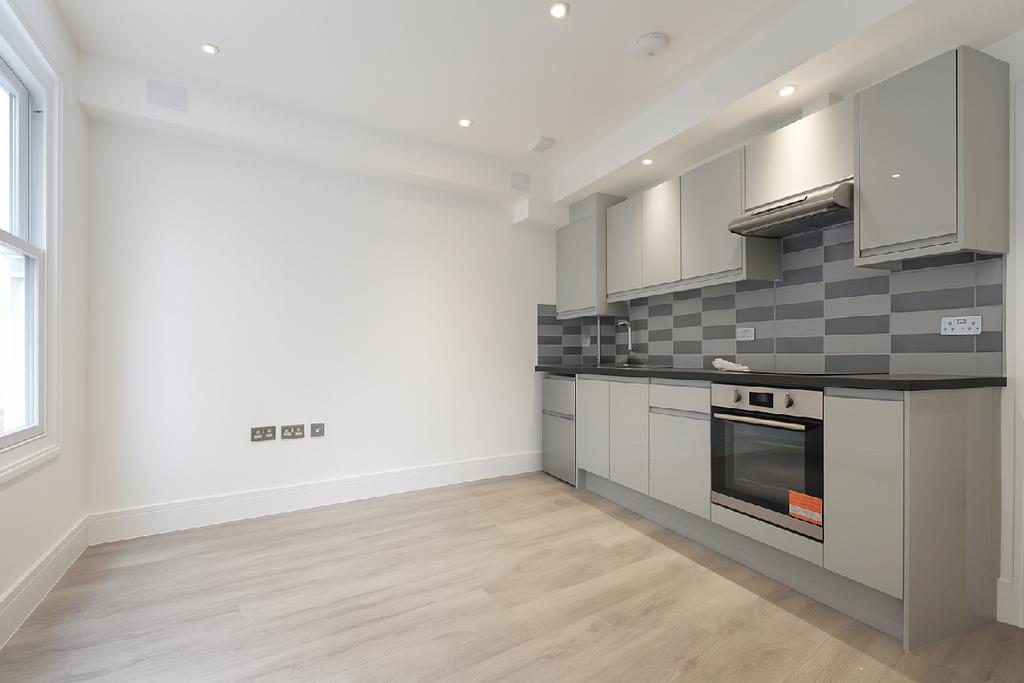 Hackney Road, London, Shoreditch 1 bed flat - £1,800 pcm (£415 pw)