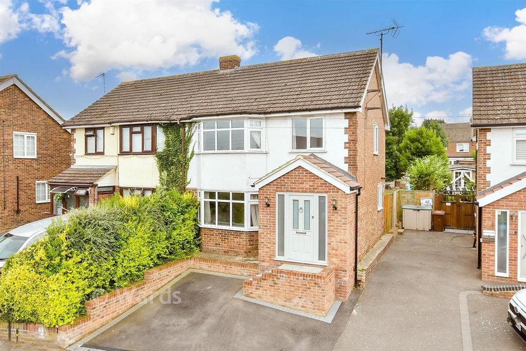 Benenden Road, Rochester ME2 3 bed semi-detached house - £264,500