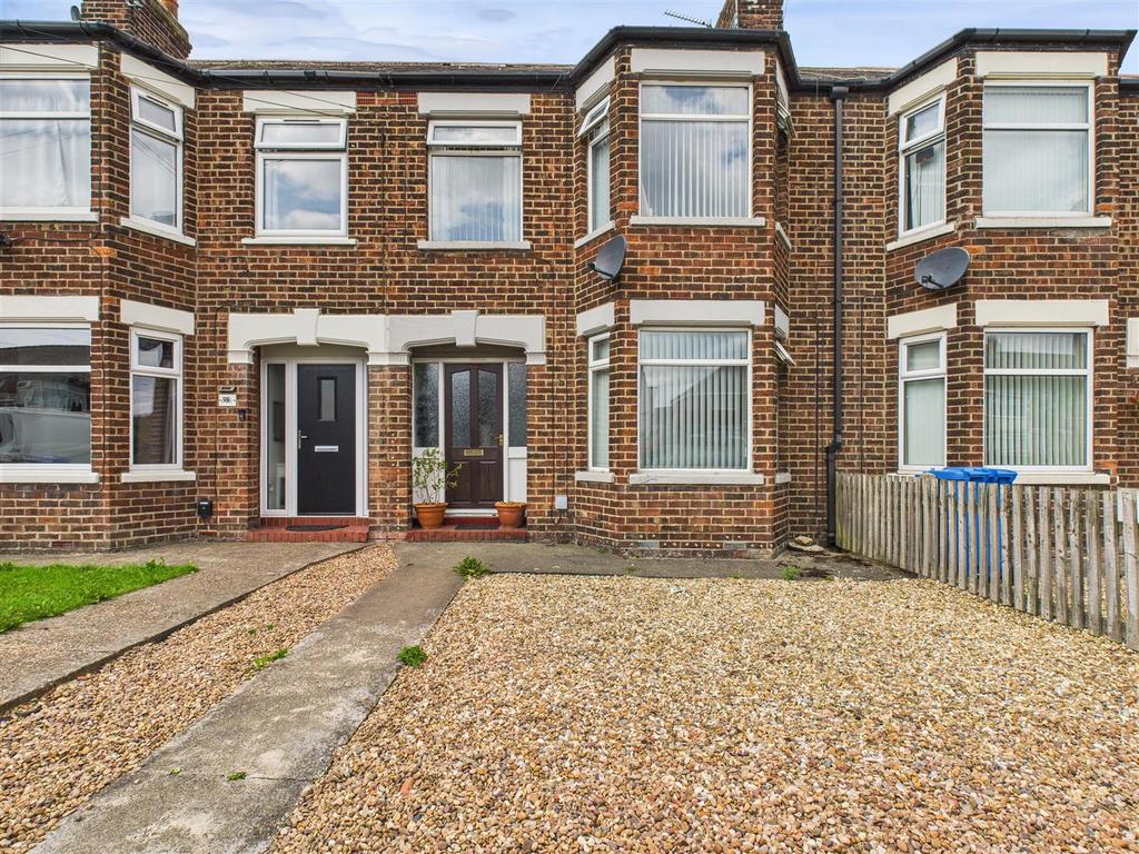 First Lane, Hessle 3 bed terraced house for sale - £170,000
