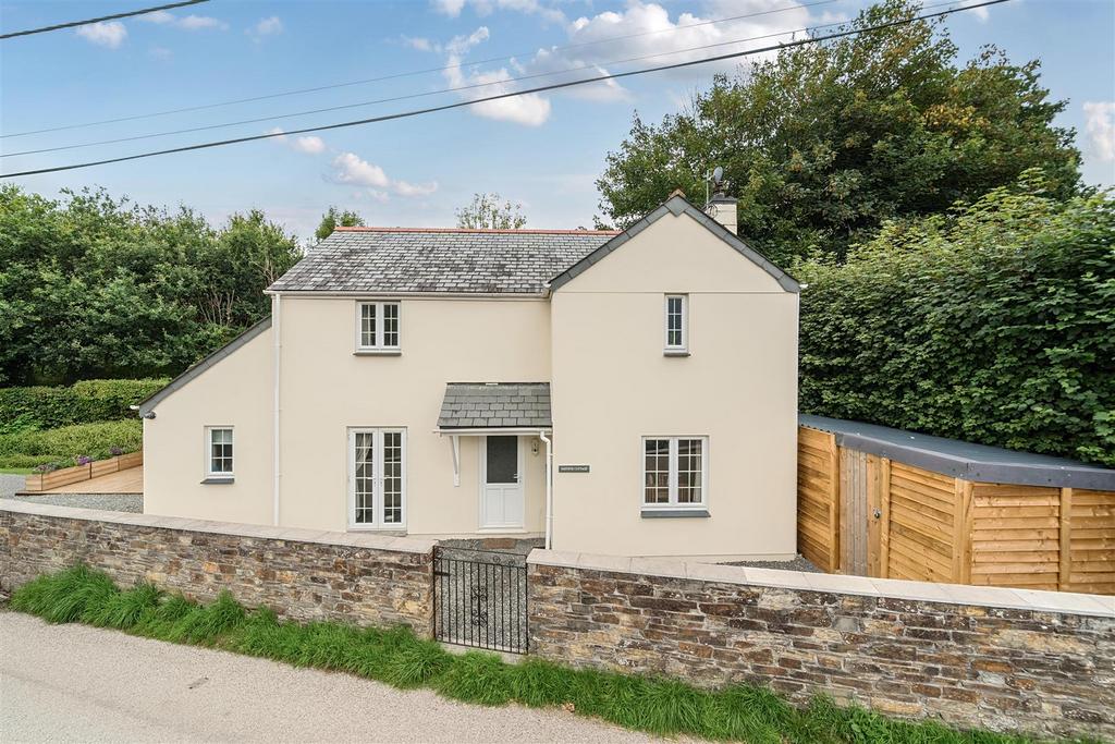 Nanstallon, Bodmin 3 bed detached house for sale - £395,000