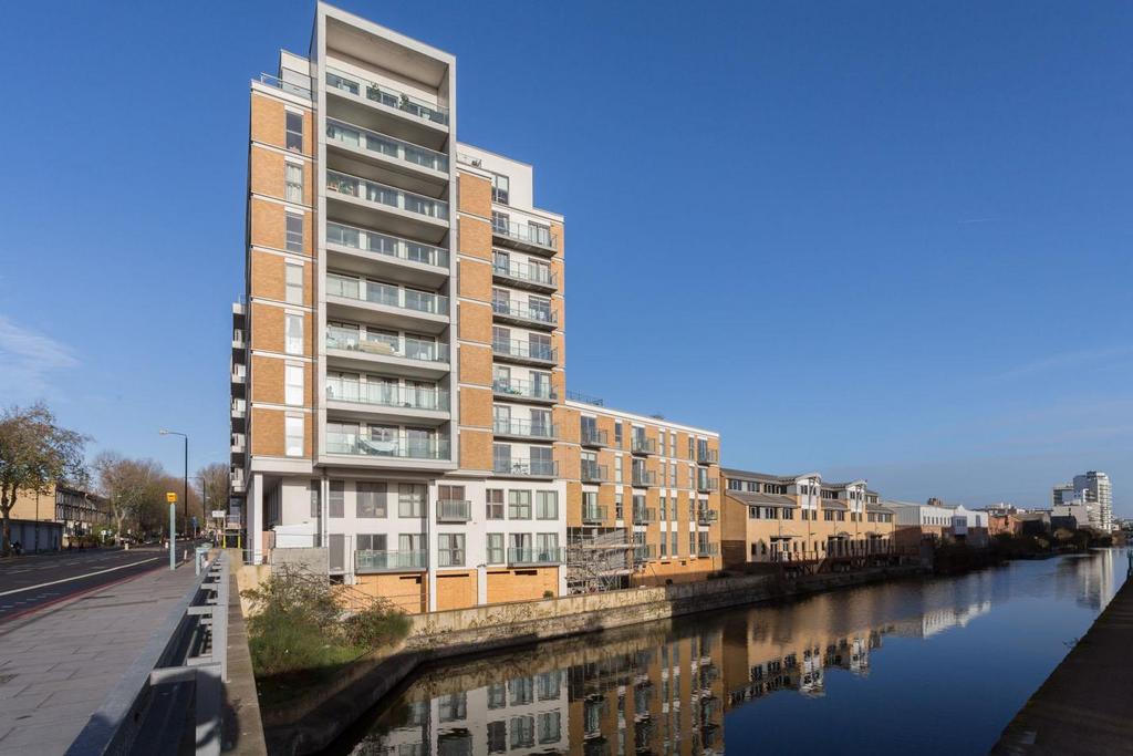 Harley House, Limehouse, E14 2 bed flat - £2,200 pcm (£508 pw)
