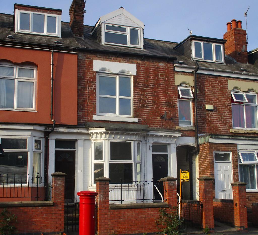 Page Hall Road, Sheffield S4 3 bed terraced house for sale - £115,000