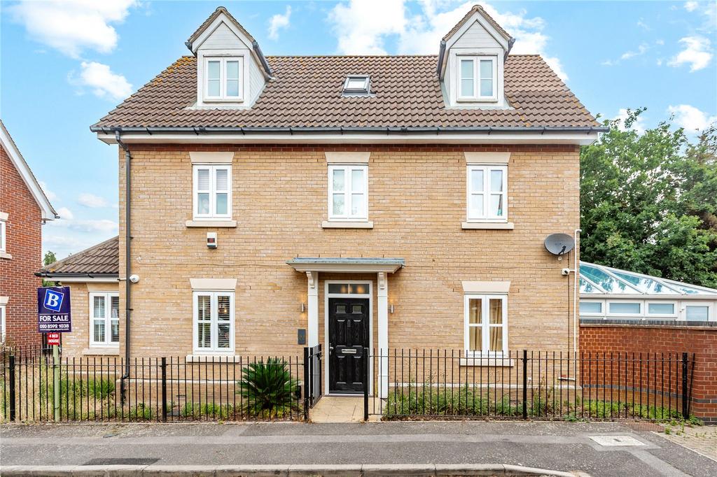 Lockwell Road, Dagenham, RM10 4 bed detached house for sale - £600,000
