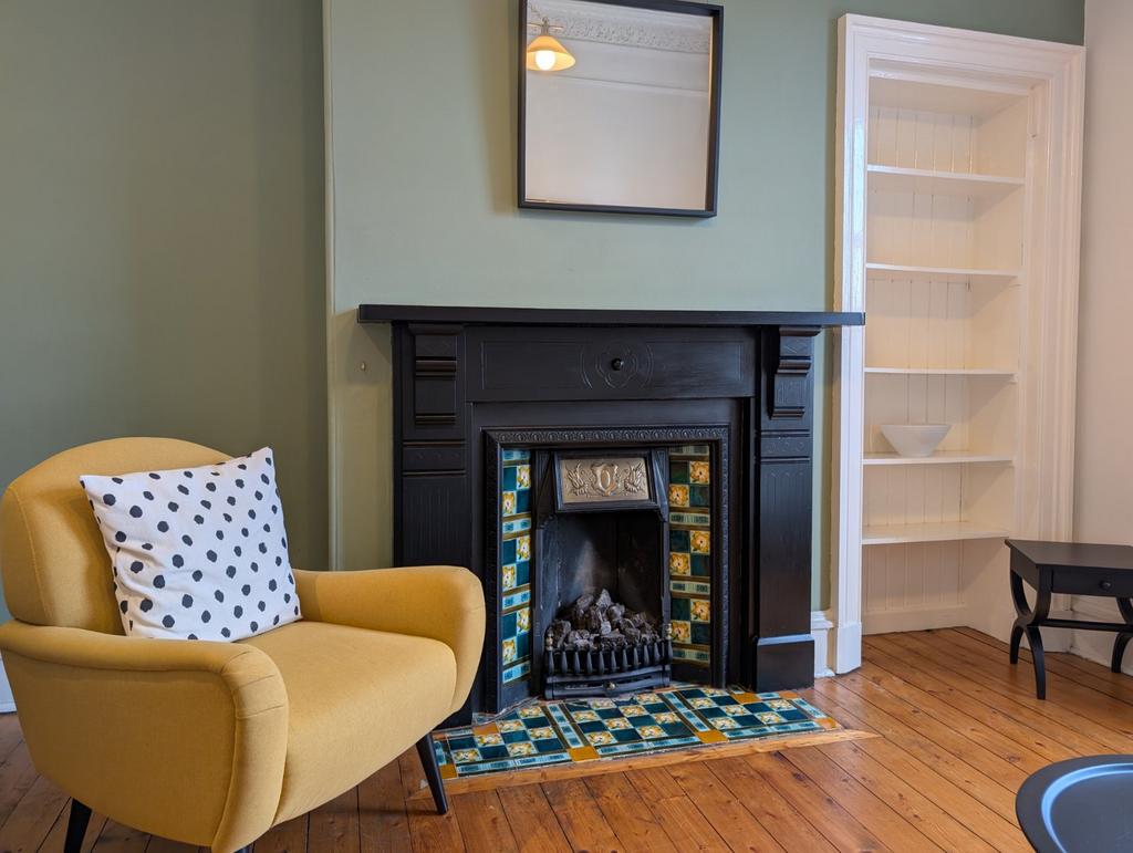 McDonald Road, Edinburgh, EH7 1 bed terraced house - £1,150 pcm (£265 pw)