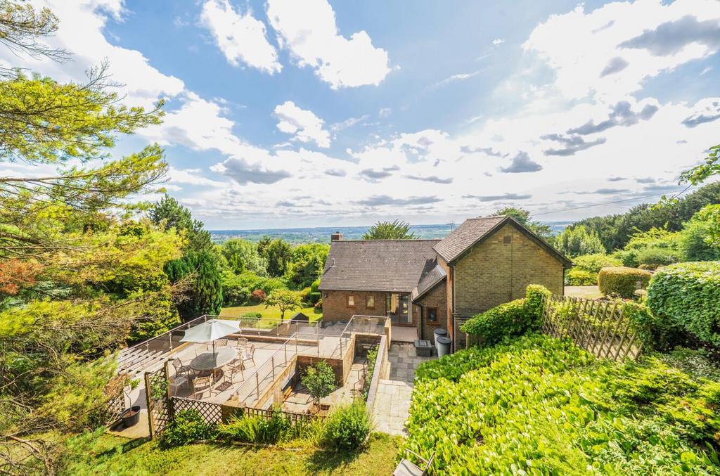 Warren Road, Chatham ME5 4 bed detached house for sale - £800,000
